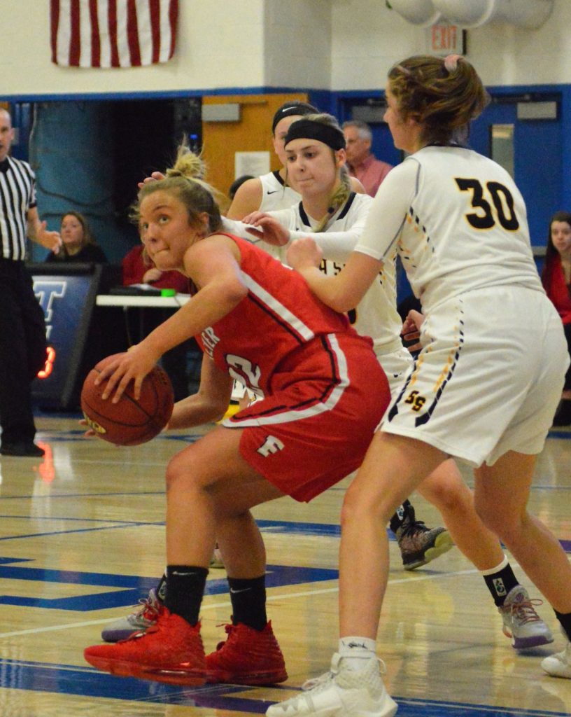 South Side battles past gallant Lady Commodores - Herald-Standard